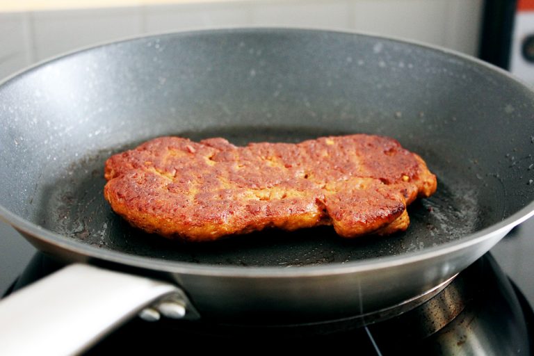 Vegan Seitan Steaks - Cheap And Cheerful Cooking