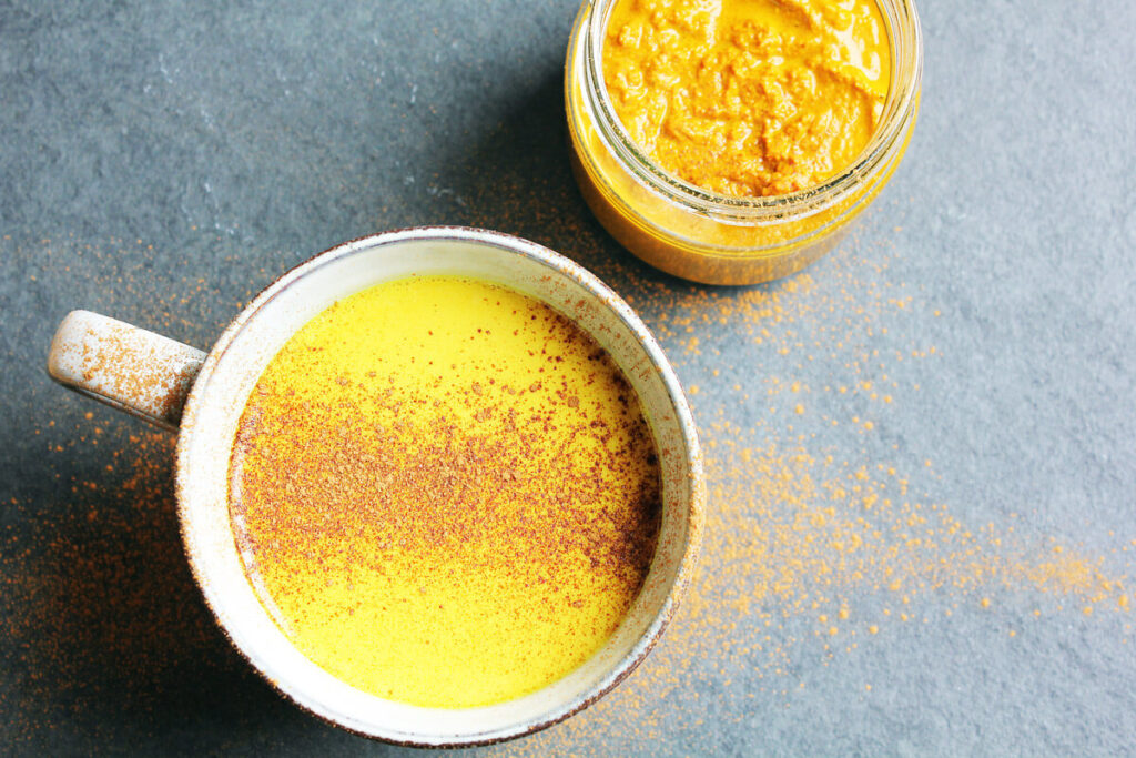 Golden Milk with Homemade Turmeric Paste - Cheap And Cheerful Cooking