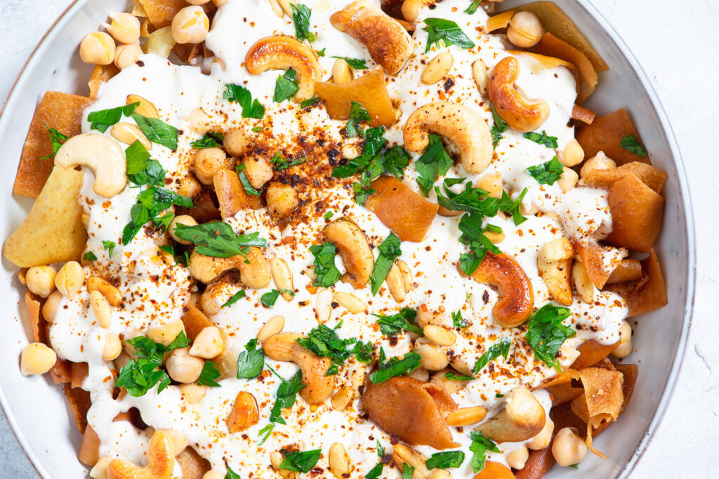 Vegan Fatteh (Chickpeas with Yogurt Sauce) - Cheap And Cheerful Cooking